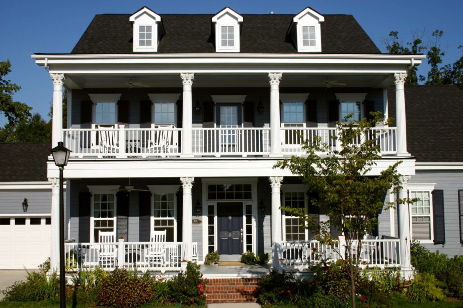 11 Durable and Creative Front Porch Column Ideas - Enthralling Gumption
