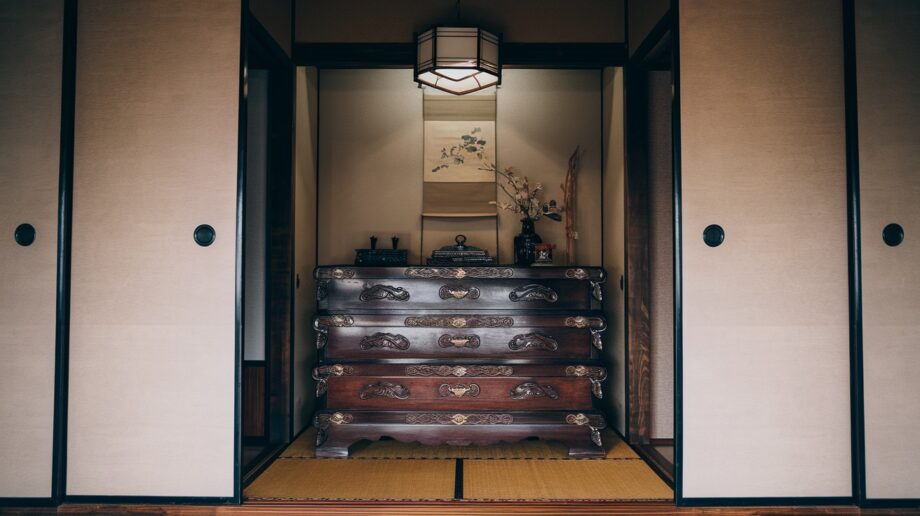 Japanese Entryway Mastery: Guide & 23 Designs To Try - Enthralling Gumption
