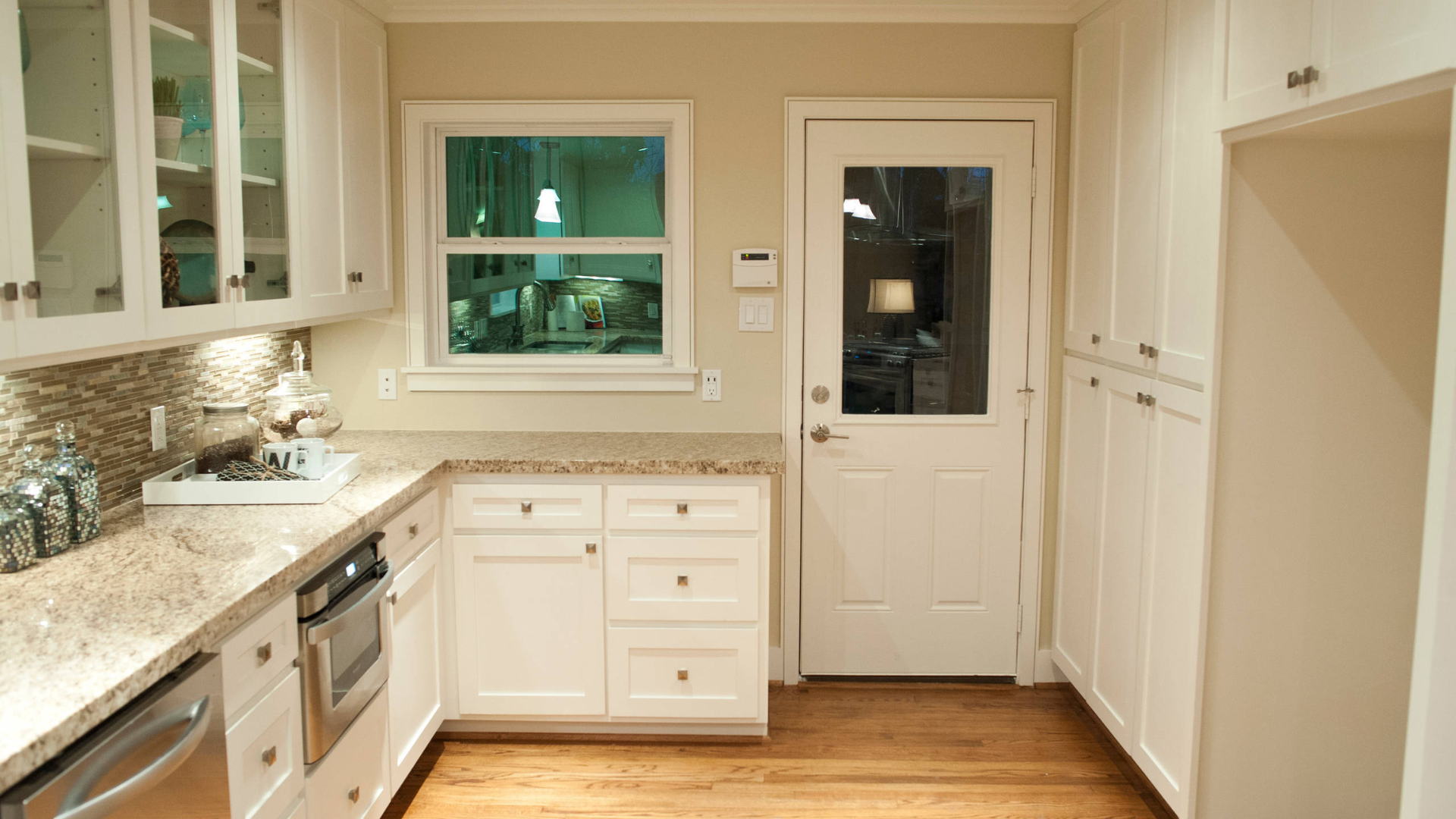 Complementary Colors for Sherwin-Williams Wool Skein - Enthralling Gumption