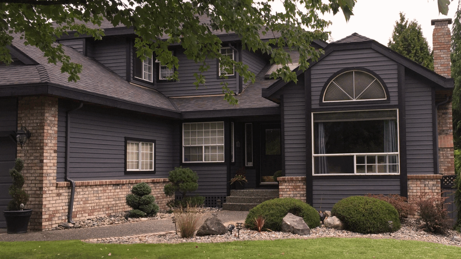 Sherwin-Williams Peppercorn (SW-7069) Exterior Review - Enthralling ...